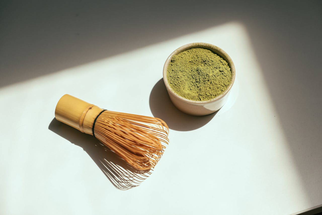 Les 5 meilleures adresses pour boire un matcha à Paris - L'oeil d'une ...